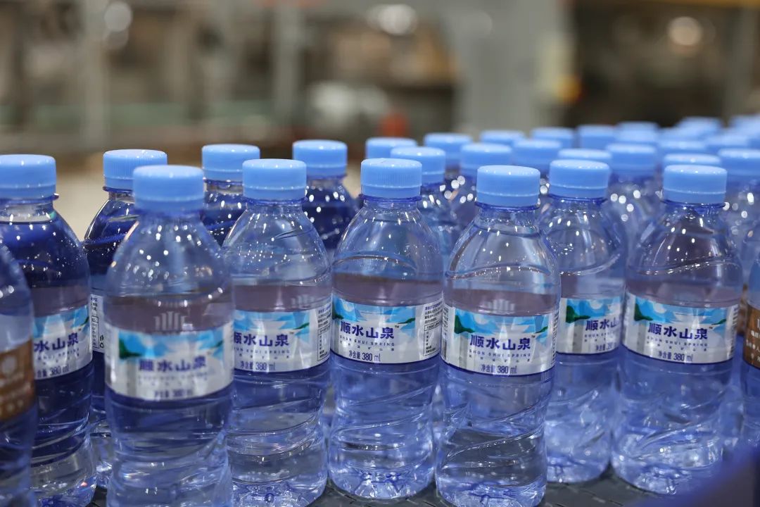 泰顺有了自己的矿泉水：顺水山泉！-网络电视中心-温州网